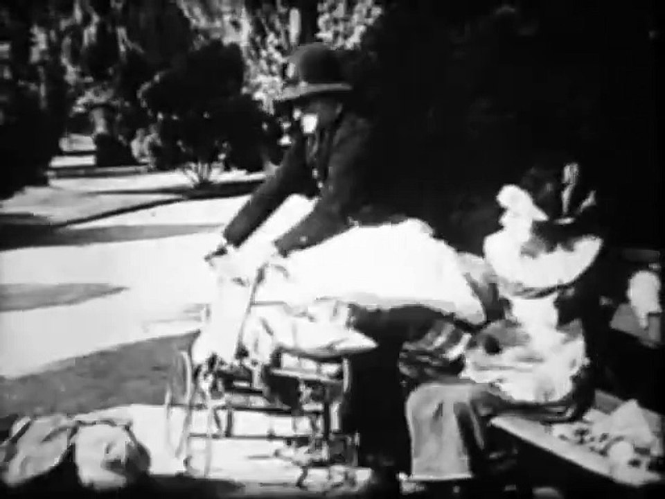 Move On | movie | 1917 | Official Trailer - video Dailymotion