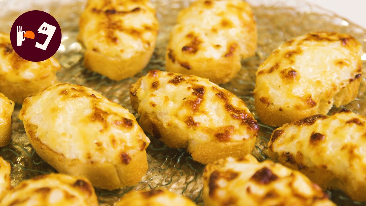 TOSTAS de CEBOLLA y PARMESANO: un aperitivo FÁCIL y ELEGANTE para triunfar en tus celebraciones ...