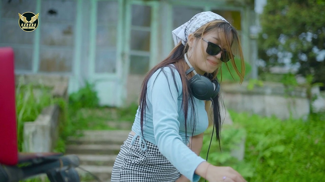 Kekasih Sepi - DJ Dini Chan [Official Music Video] - Video Dailymotion