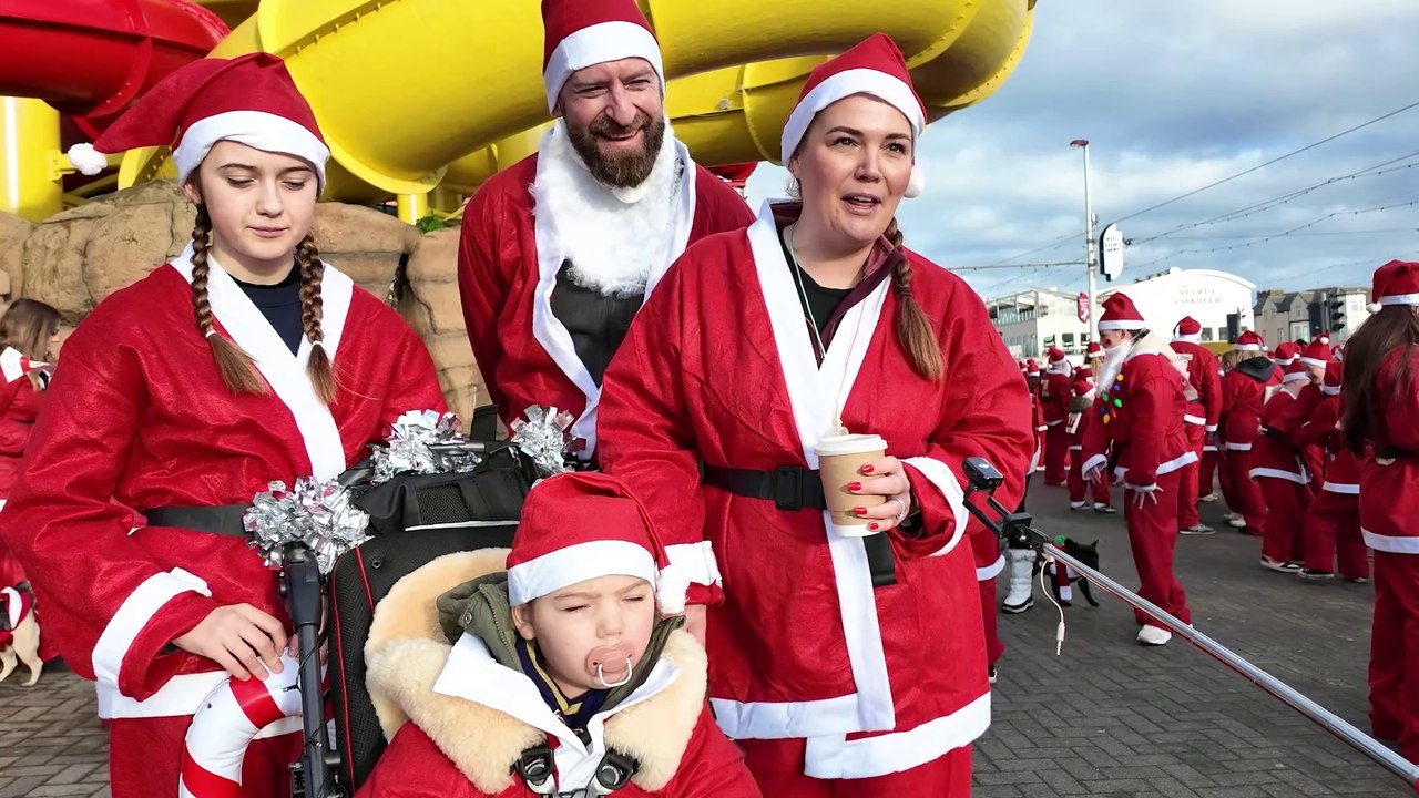 Blackpool Santa Dash - video Dailymotion