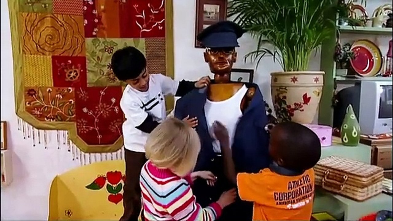 Cbeebies Me Too The Airport 1x27...mp4 - video Dailymotion