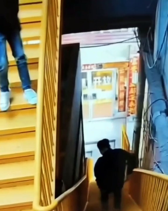 Most funny stair fall - video Dailymotion