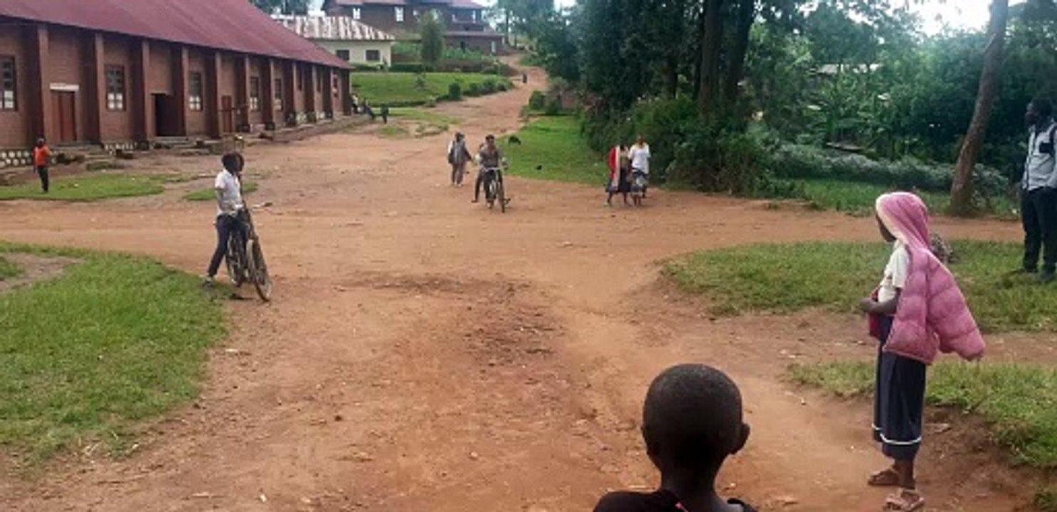 Butembo Congo Cultura&Religione&aiuto&Sviluppo - Video Dailymotion