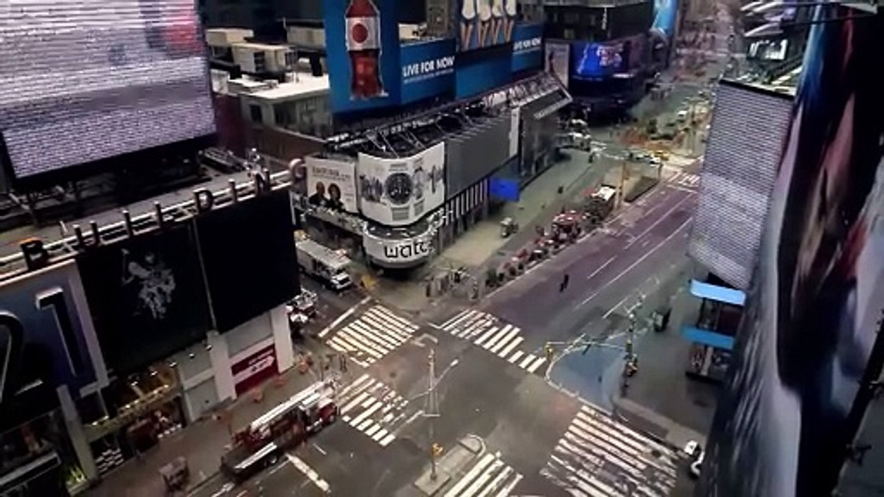 SOS: Save Our Skins | movie | 2014 | Official Trailer - video Dailymotion