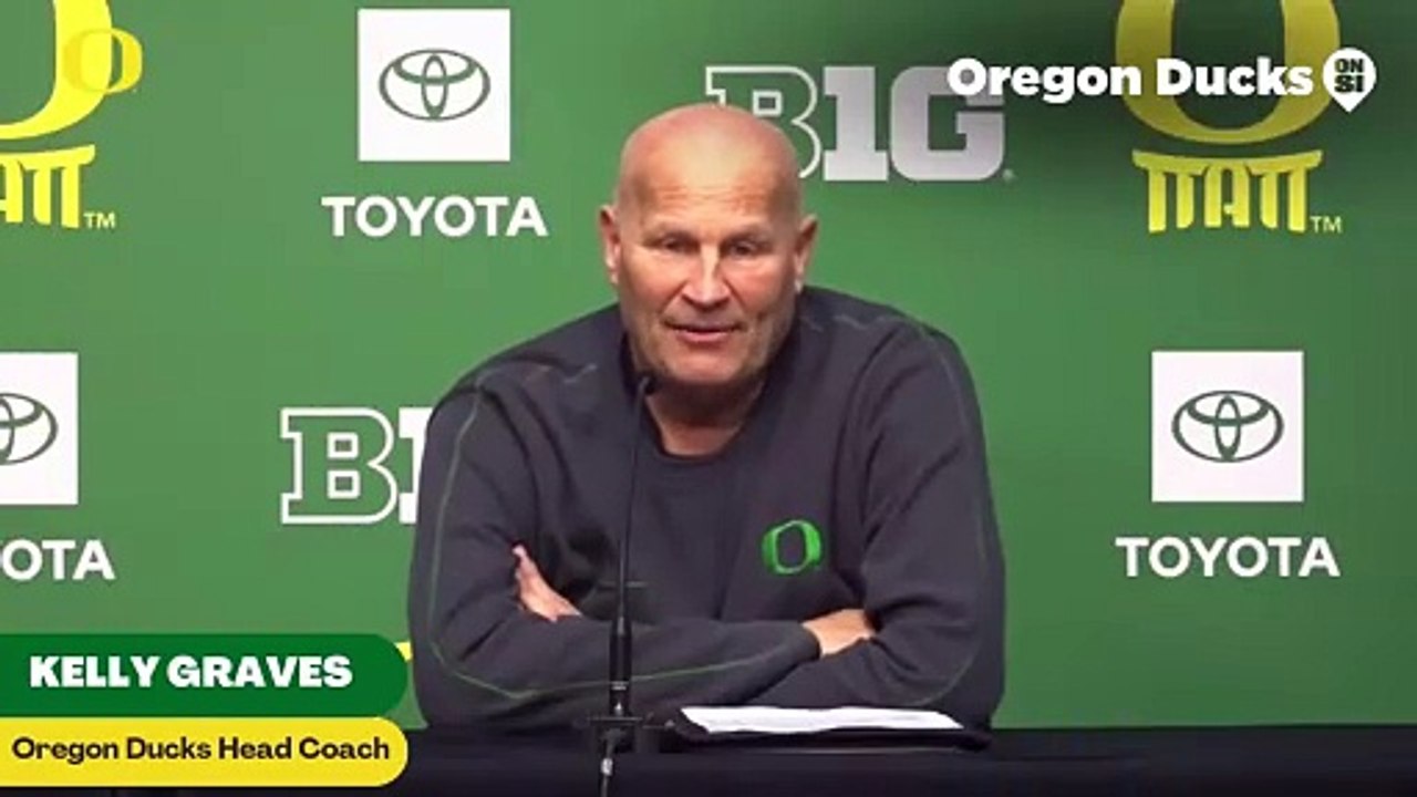 Oregon Ducks Basketball Coach Kelly Graves Analyzes Deja Kelly's Game ...