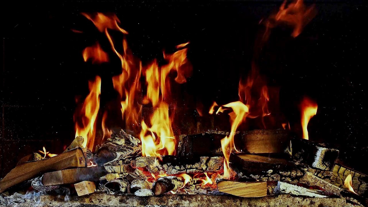 Relaxing Fireplace Ambience with Soothing Music and Crackling Fire ...