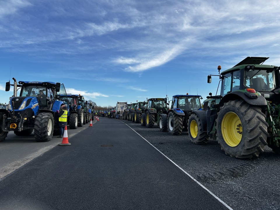 UFU tractor protest rally gets underway - video Dailymotion