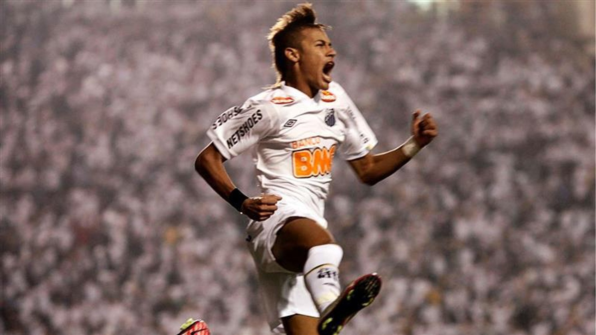 Neymar's Spectacular Return to Santos: Arrives by Helicopter for Grand ...