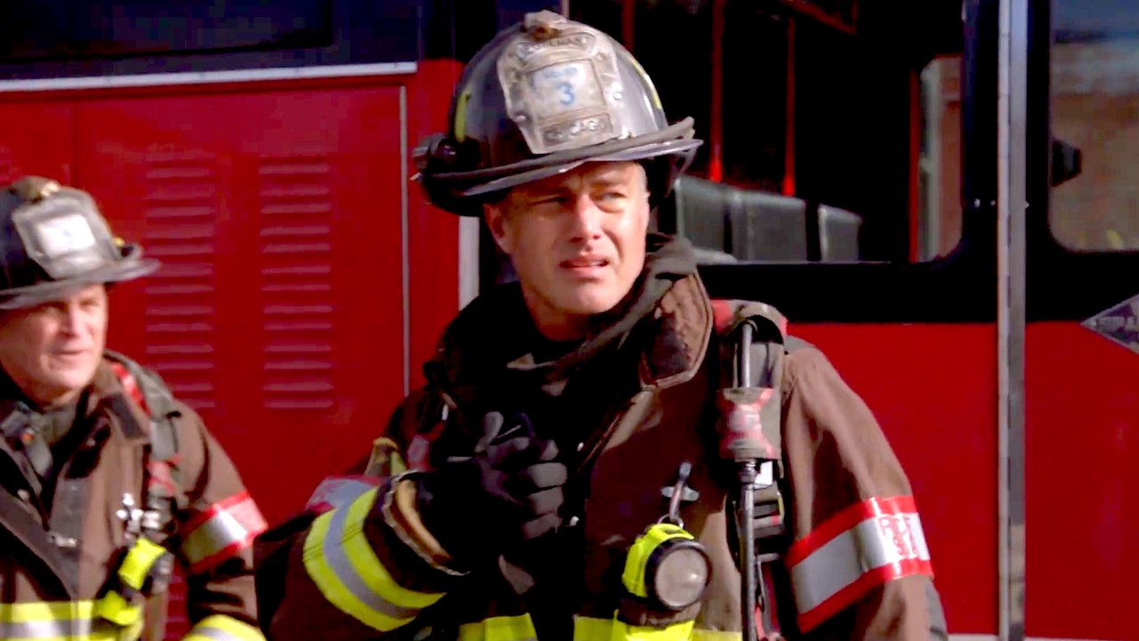 Trapped in Tunnel on One Chicago Crossover Event on NBC - video Dailymotion