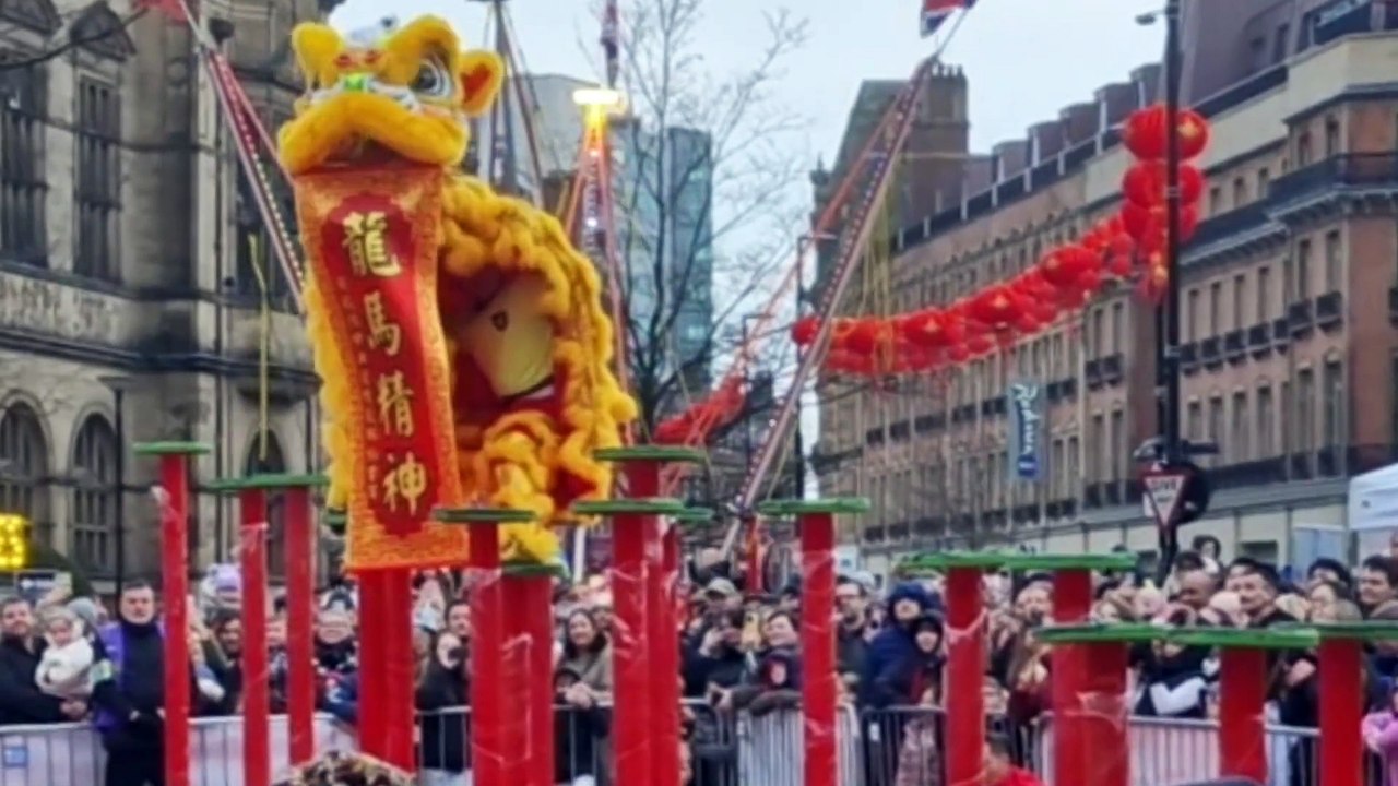 Spectacular Chinese dragon dance performed in Sheffield city centre for ...