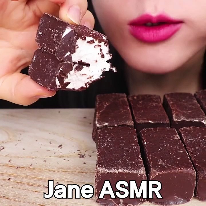 Follow for more ASMR videos🌮🍟 Credits: @jane.asmr #mukbang #asmr # ...