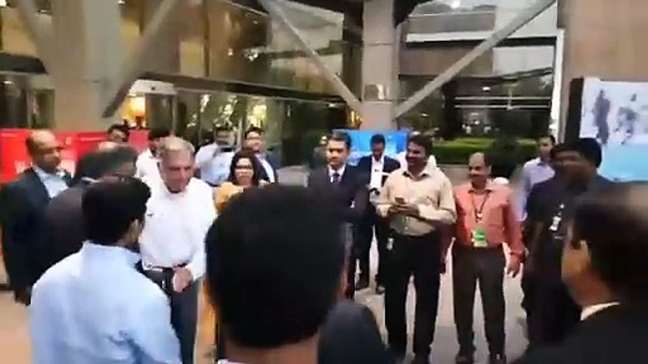 Es. Chakravarthy TCS | Ratan Naval Tata's visit for TCS Blitz 2017 at ...