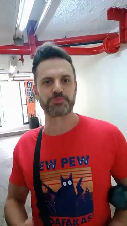 Mark Tacher celebra su cumpleaños 46 en pleno festejo patrio - Vídeo ...