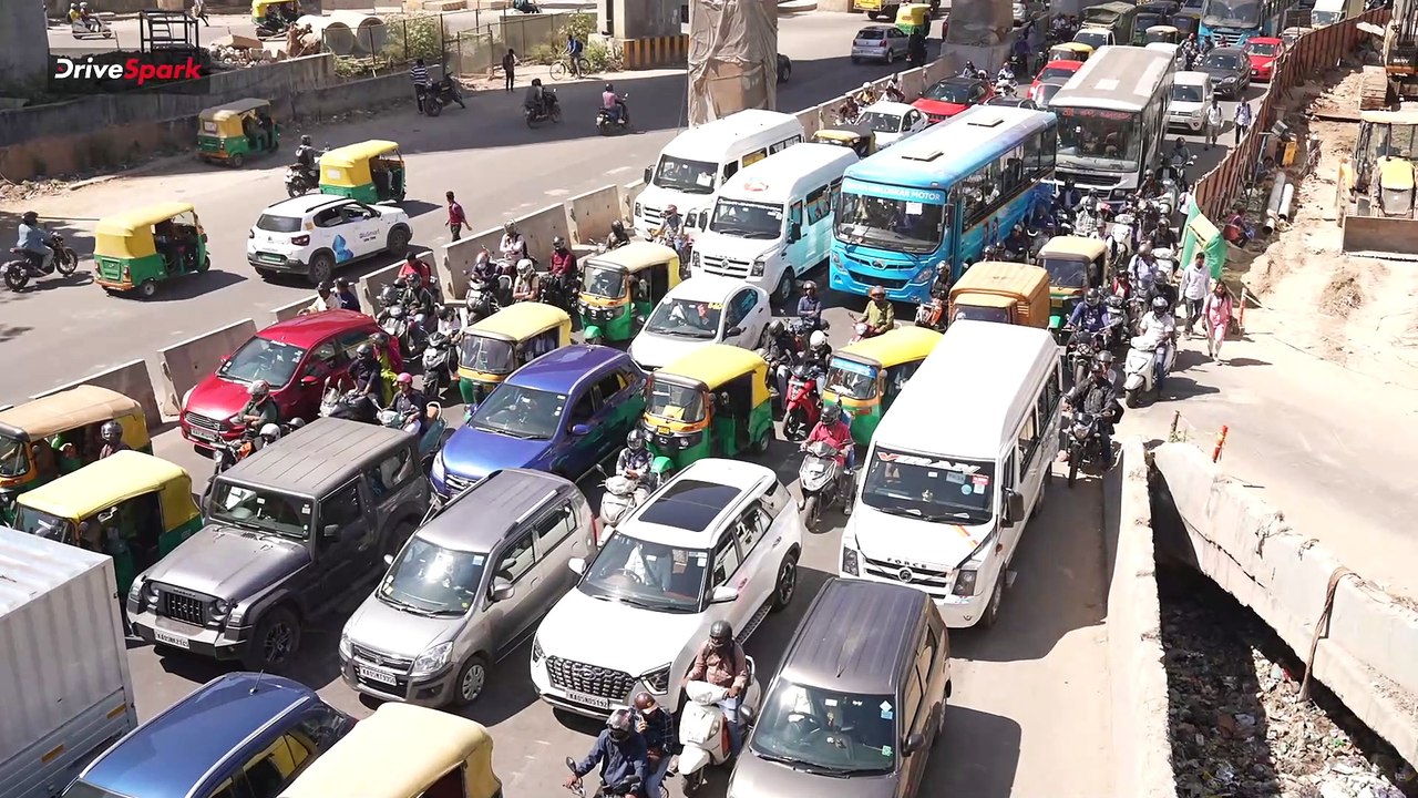 HSR layout Flyover closed due to Metro Train construction | ಬೆಂಗಳೂರಿನ ಈ ...