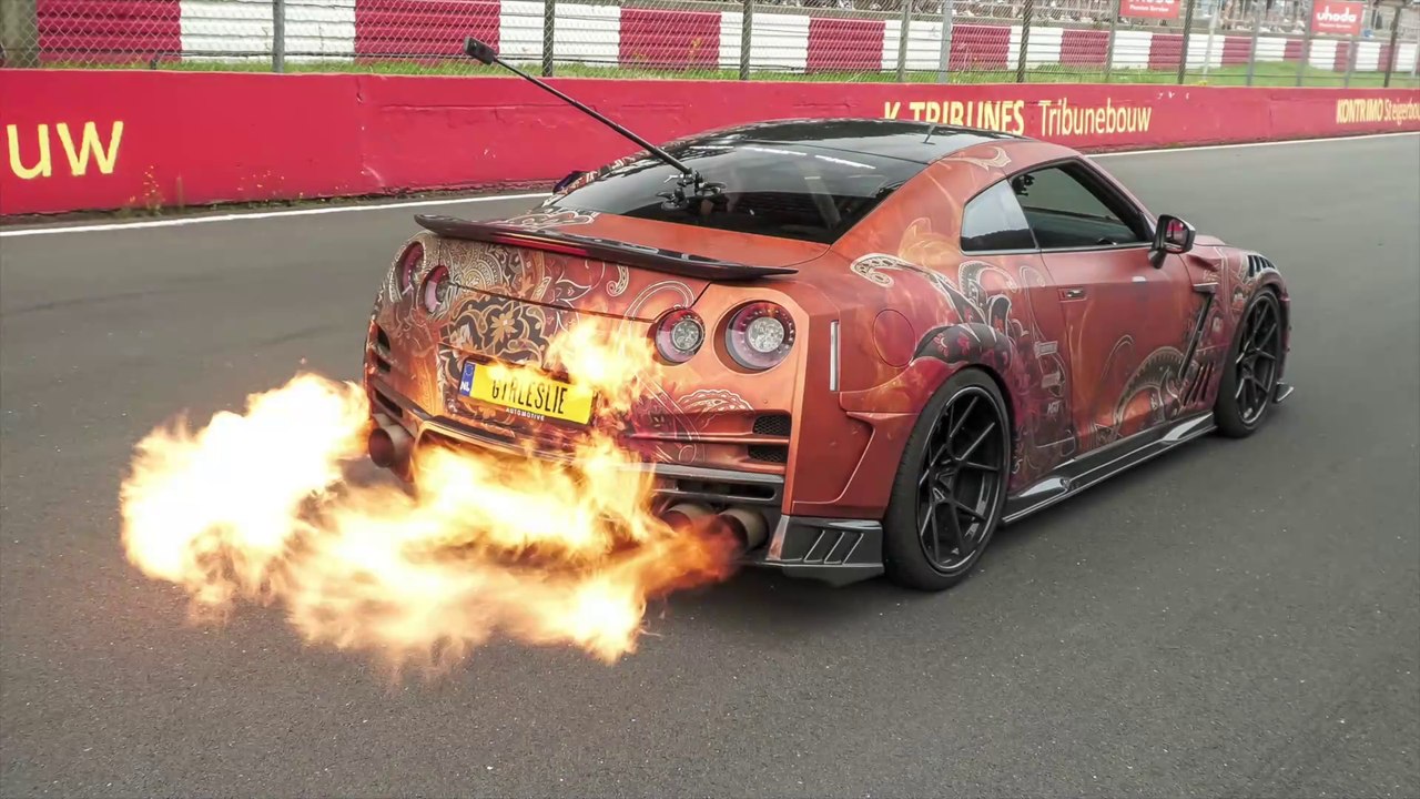 Supercars Revving at Car Meet - Gintani SVJ, Fi Aventador SV, Novitec ...