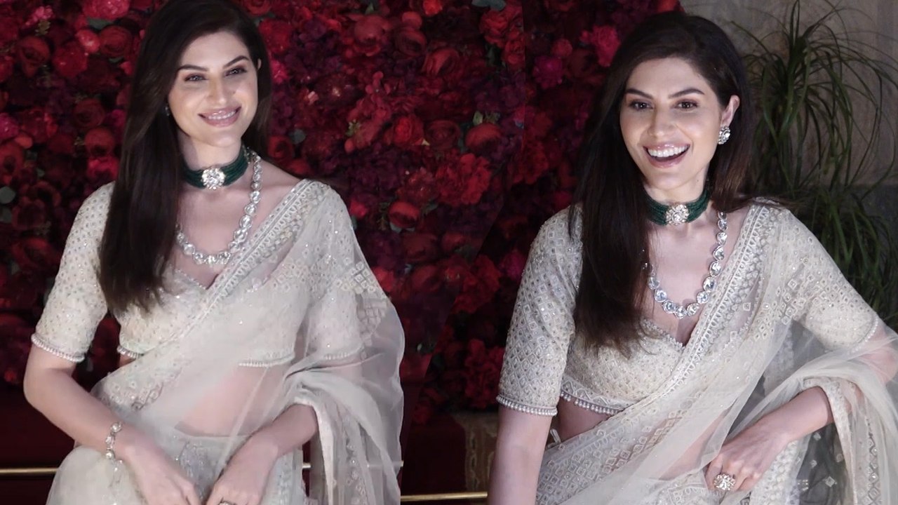 Iranian Model Elnaaz Norouzi Shines In White-Traditionals At Aadar Jain ...