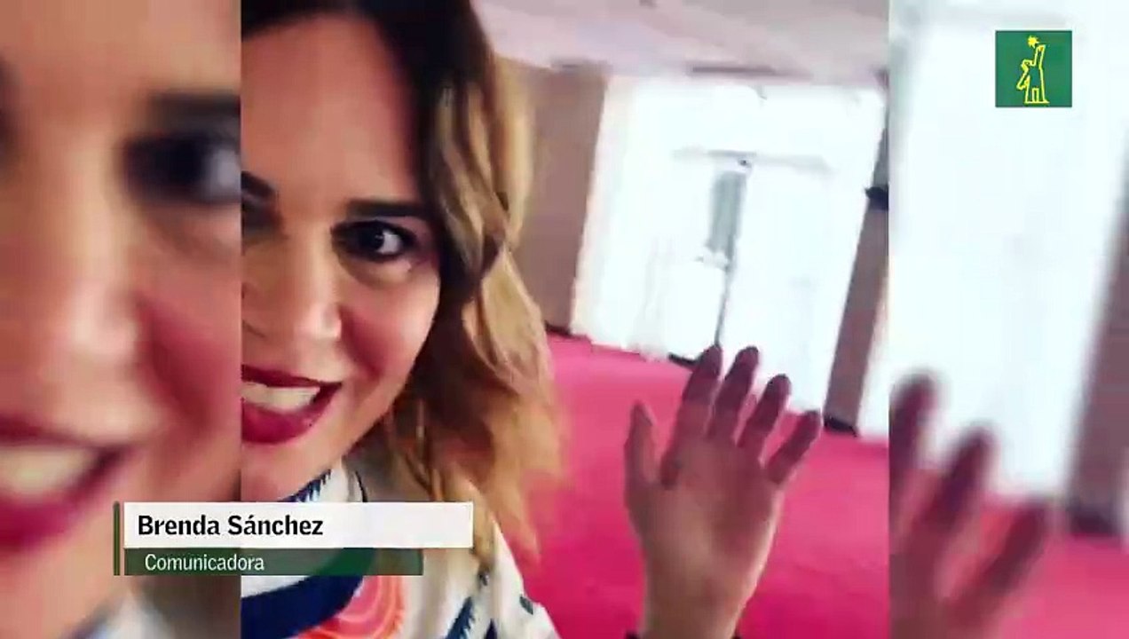 Brenda Sanchez al salir luego de entregar el Gran Teatro del Cibao a ...