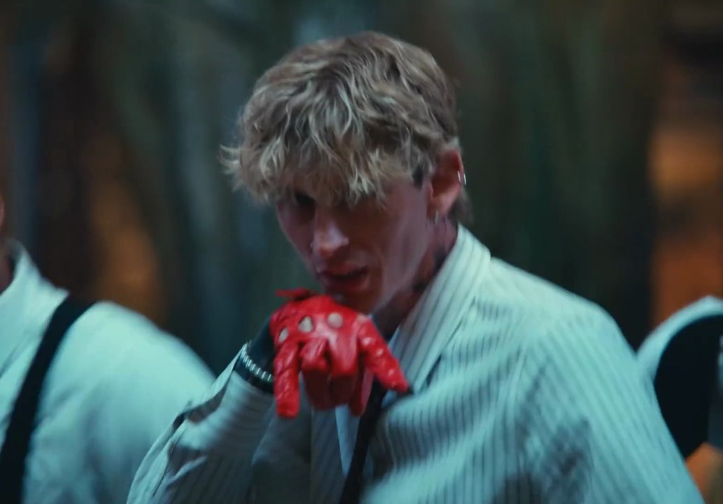 MGK - Vampire Diaries - Official Video - video Dailymotion