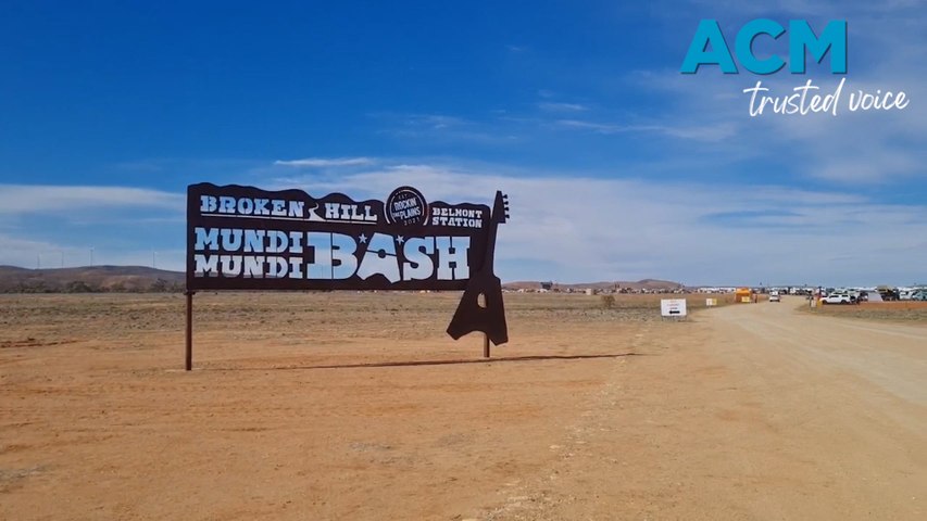 Mundi Mundi Bash festival brings music and memories to outback NSW ...