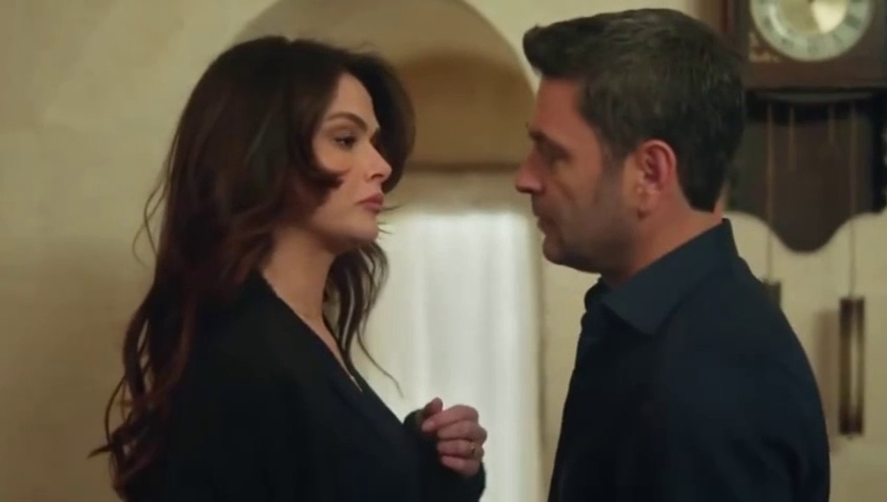 Uzak Sehir 17. Bolum (ENGLISH SUBTITLE) - video Dailymotion