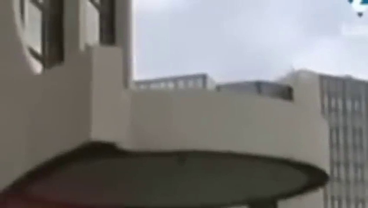 Sahbek Rajel Episode 13 - صاحبك راجل الحلقة 13 - Vidéo Dailymotion