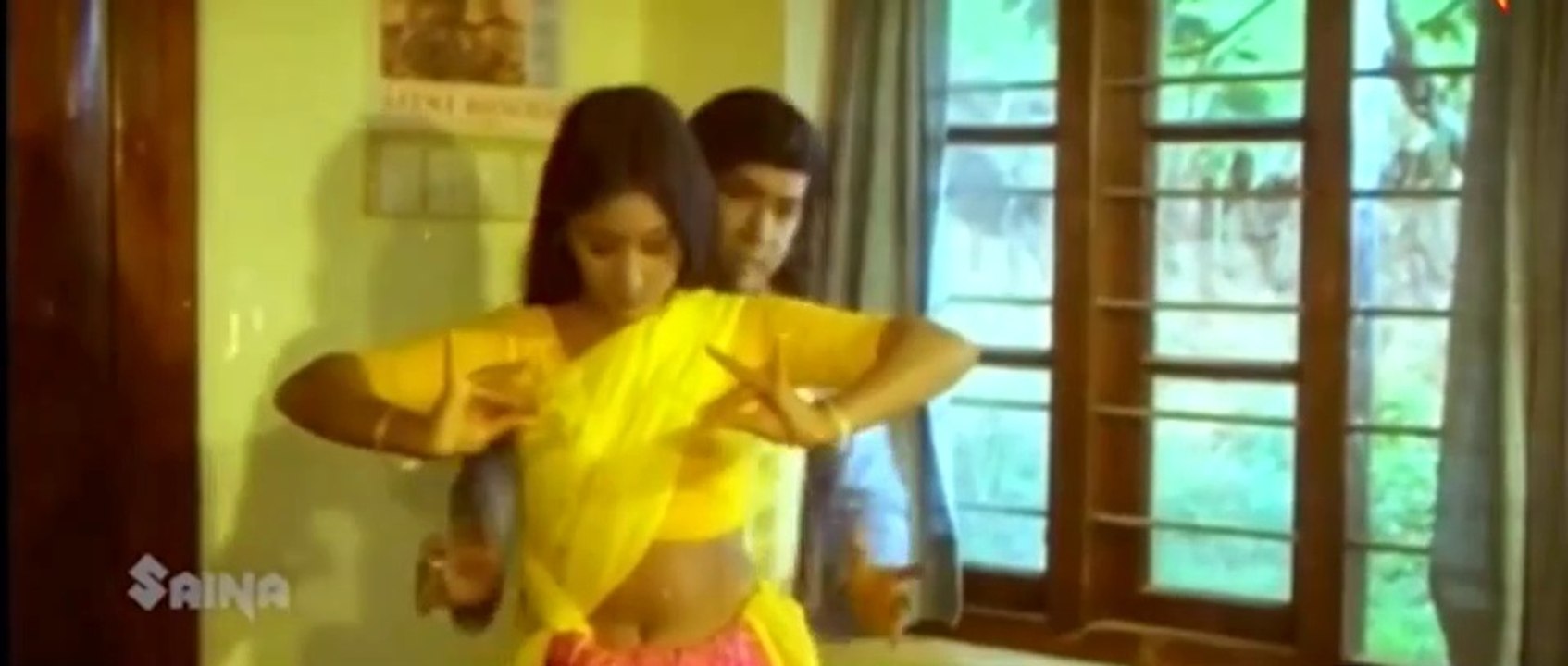 Rohini Rani Padmini hottest Scenes - Kuyiline thedi rare hot movie ...