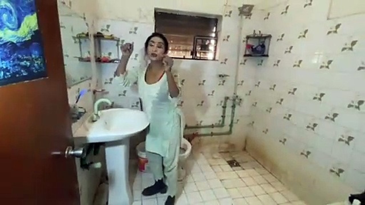 Pakistani_Village_Girl_Cleaning_Her_Bathroom___Desi_House_Wife_Daily_Routine_Work_Vlog___Pak ...