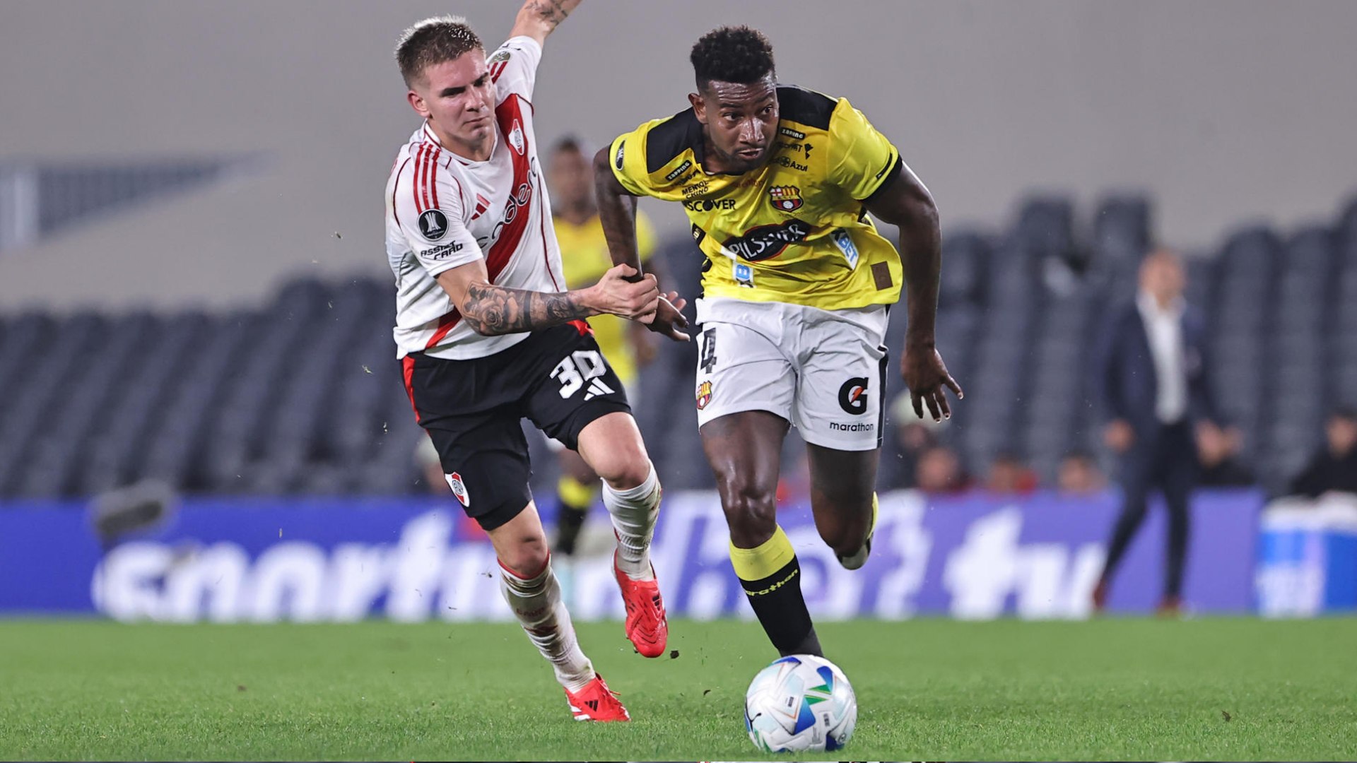 River Plate fail to win at El Monumental and draw with Barcelona in the ...