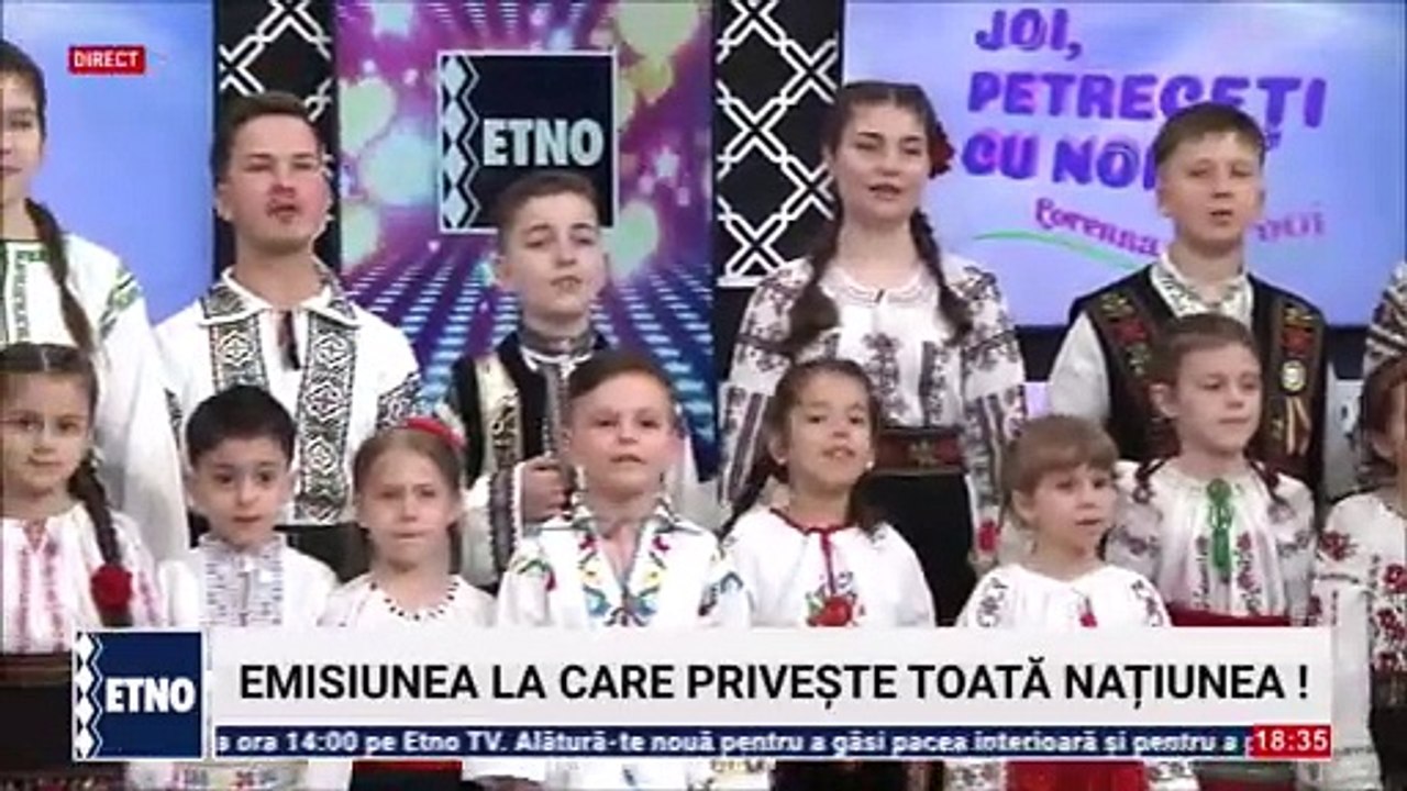 Marioara Man Gheorghe si Grupul „Mladite ilfovene” - Colaj folcloric ...