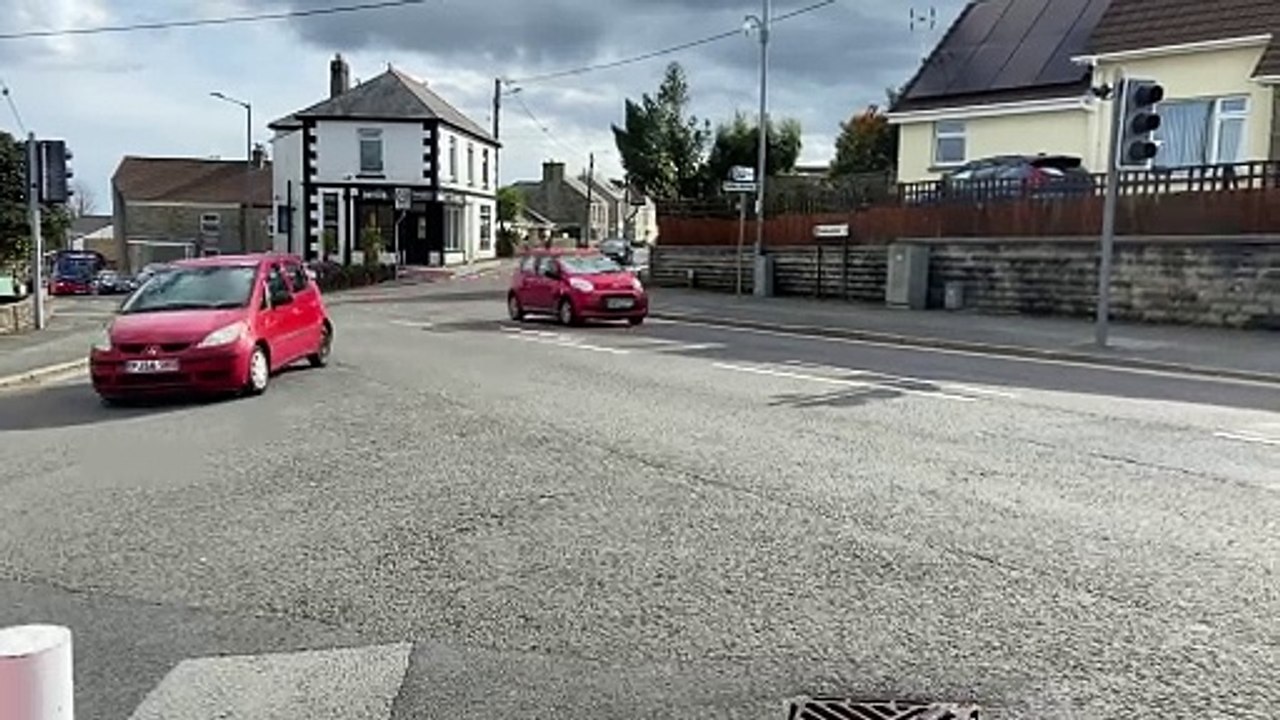 Police warn of traffic disruption in St Austell area - Video by Andrew ...