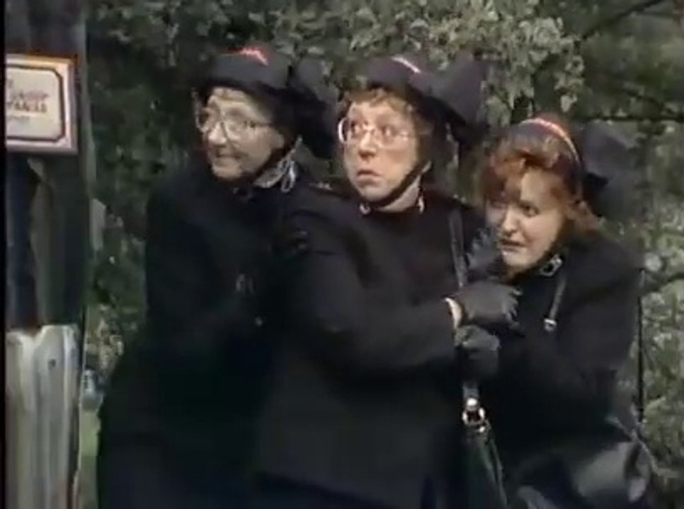 Hallelujah! S1/E2. 'Repentance' Thora Hird • Patsy Smart - video ...