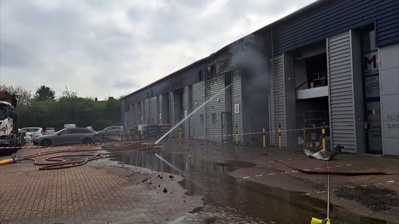 Videos of a major fire in Sittingbourne - video Dailymotion