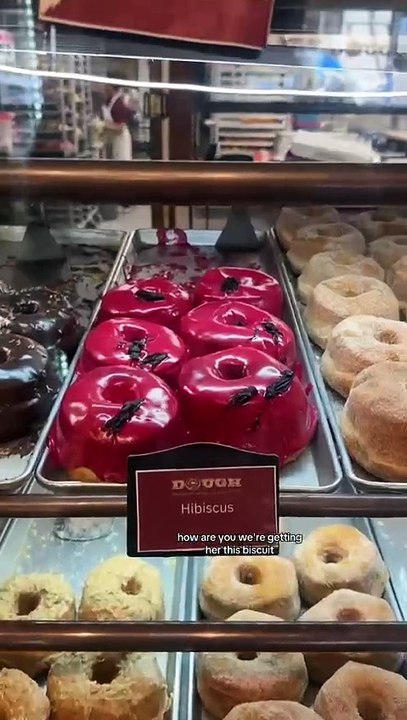 Donuts & the farmers market 🏻#dayinthelife #dayinmylife #personalassistant #shopwithme #shopping ...