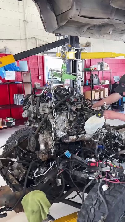 2005 LLY Duramax start to finish build- we installed our tow monster ...