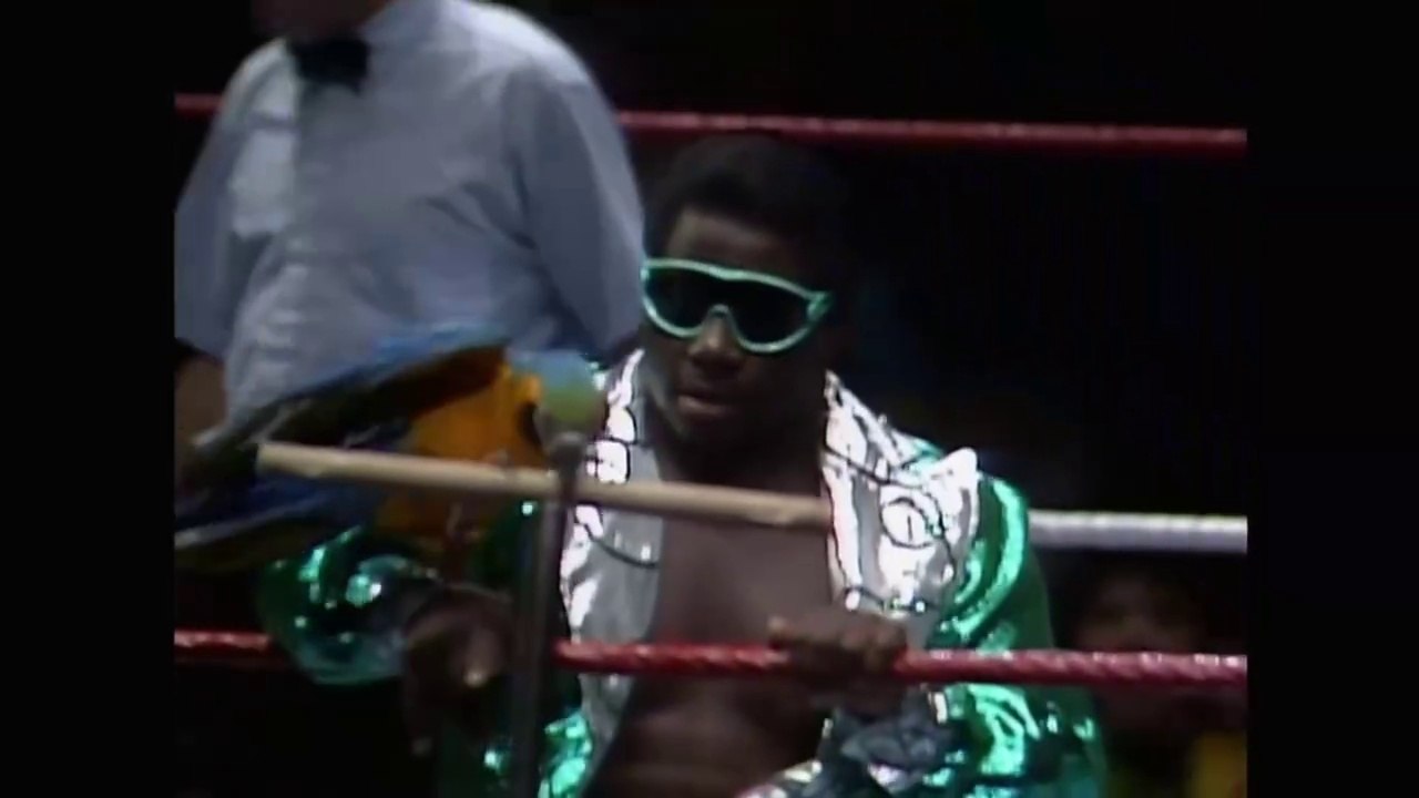 WWF legend Superstar Koko amazing entry in the ring - video Dailymotion