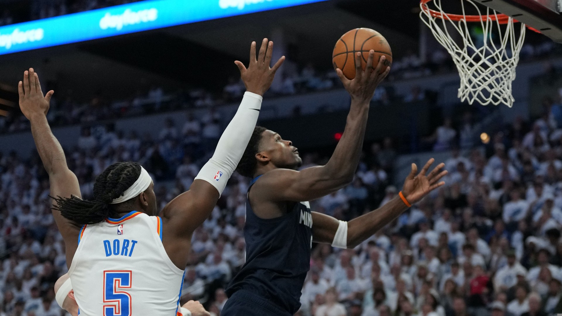 Anthony Edwards lanza un comentario peculiar sobre los Oklahoma City ...