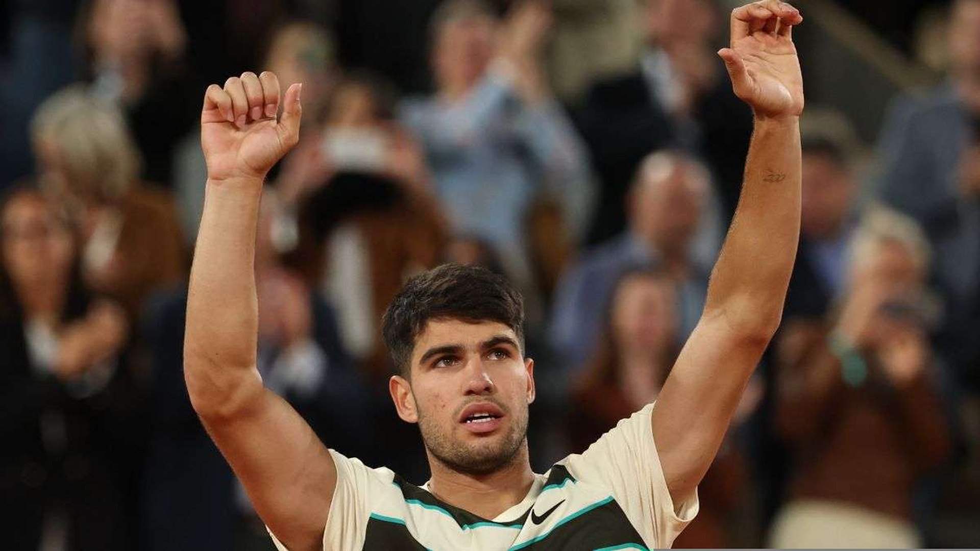 "Unstoppable: Alcaraz reaches the semifinals on the clay of Roland ...