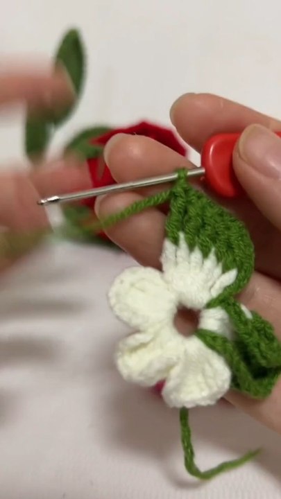 crochet flower - video Dailymotion