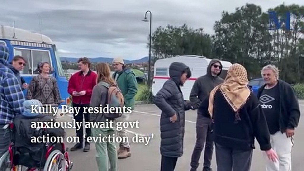 Kully Bay residents anxiously await government action - video Dailymotion