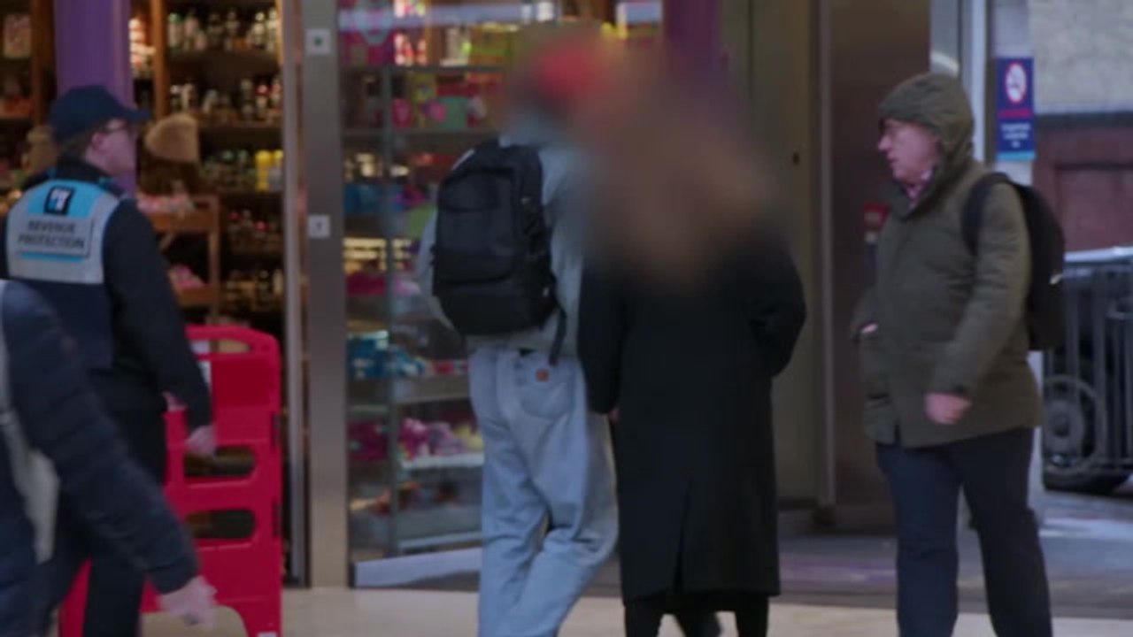 Moment fare dodger is confronted by revenue officers but escapes Scot ...