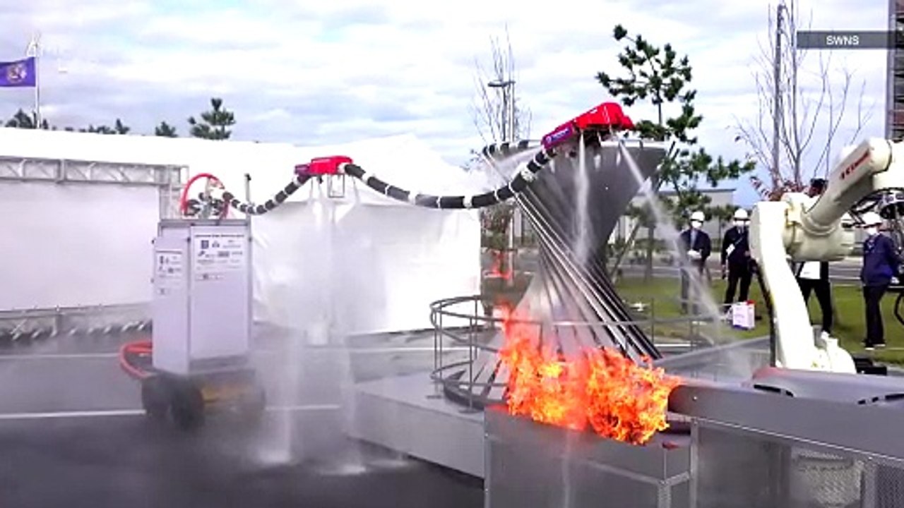 Introducing the Water-Spewing Robot Being Developed in Japan Being Used ...