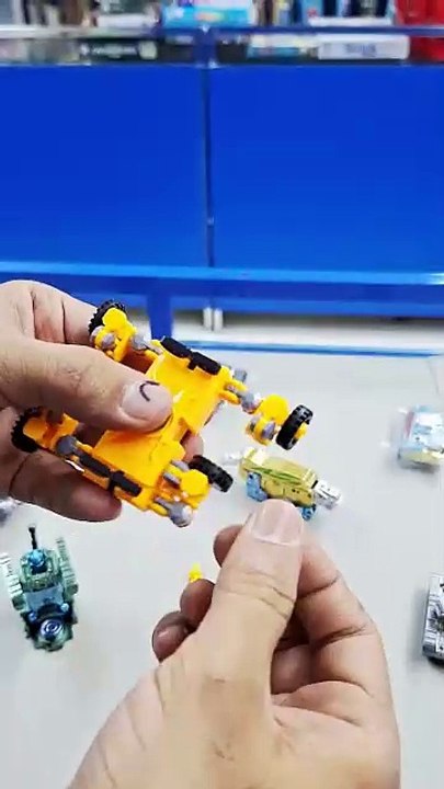 Fidget Spinner Transform Robot - Fingertip Stress Relief Pocket Toy for ...