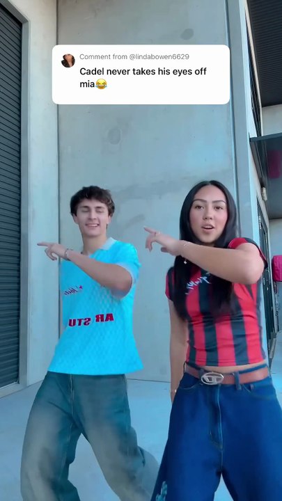 DAME UN GRRR VIRAL TIKTOK DANCE ️‍🔥 - Cadel and Mia 🔥 #shorts #trending ...