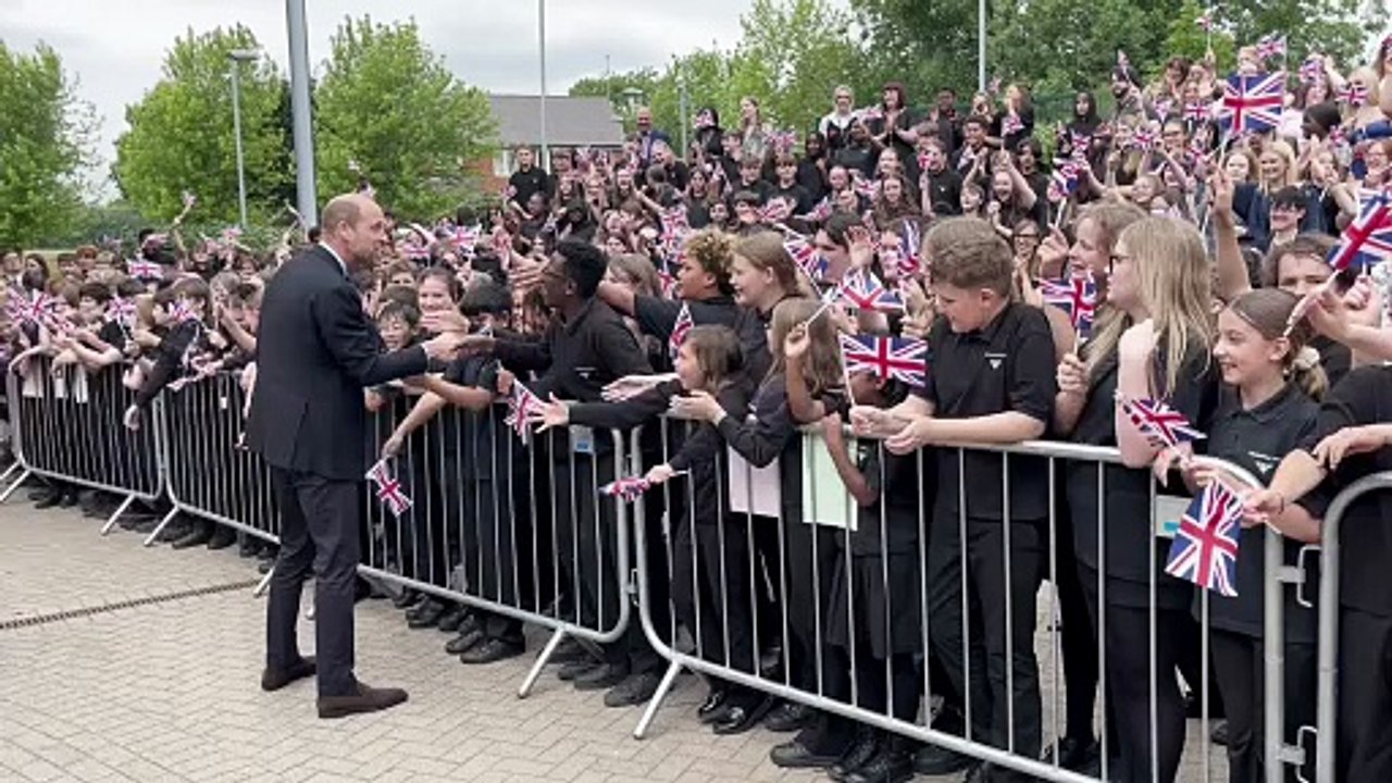 William meets pupils in Sheffield on visit to mark two-year anniversary ...