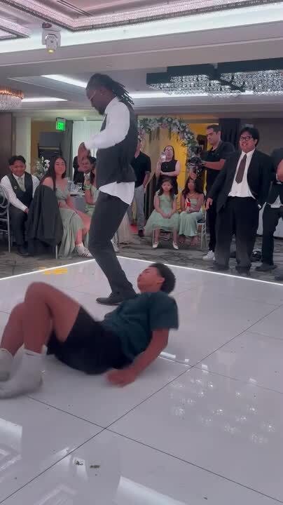 Dancer's Flip Attempt Ends in Surprising Backfall - video Dailymotion