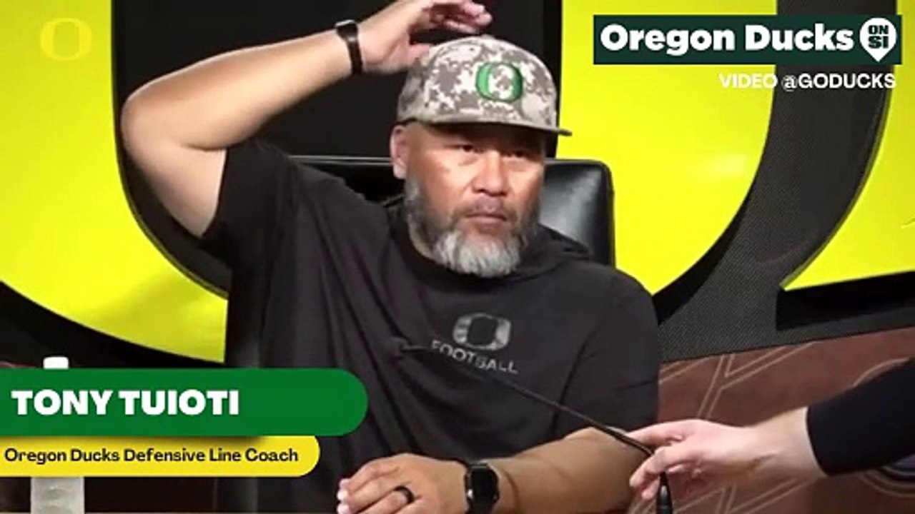 Oregon Ducks Defensive Line Coach Tony Tuioti Discusses A'Mauri ...