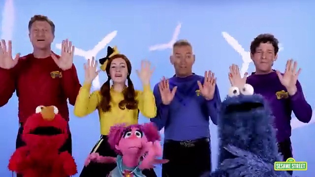 Sesame Street: Do the Propeller Song with The Wiggles! - video Dailymotion