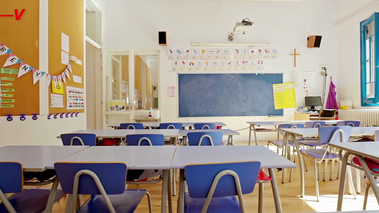 This Teacher Hosted Fights Between Students at a Florida School - video ...