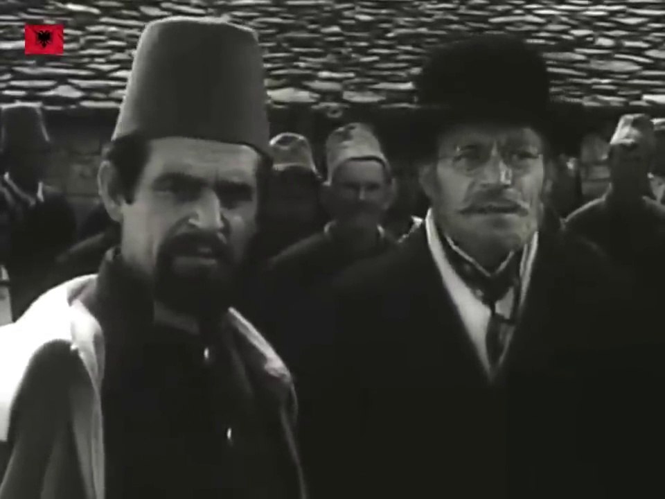 Kush vdes ne kembe Film Shqip #shqip #filmashqiptar #shqiperi #albania ...