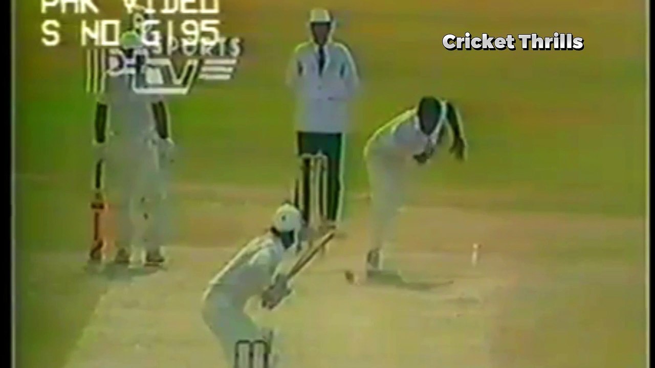 When Mohsin Khan Faced Malcolm Marshall's Fury | Pakistan vs West ...